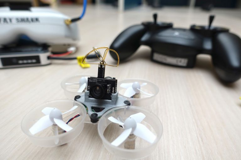 Tuto : Monter son Tiny Whoop, le nano drone FPV qui fait fureur ...